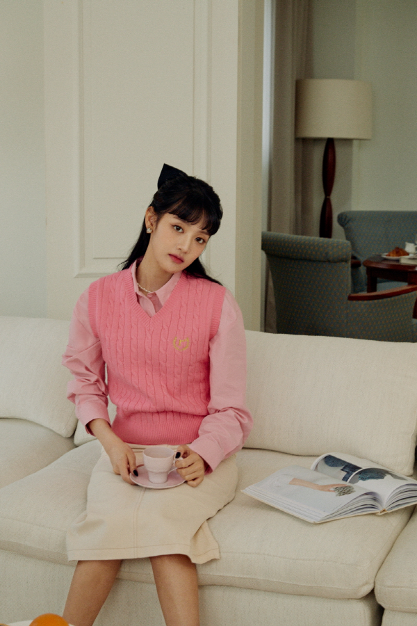 로라로라, 브랜드 뮤즈로 (여자)아이들의 ‘민니’ 발탁. 22FW 화보 공개 - 시선뉴스